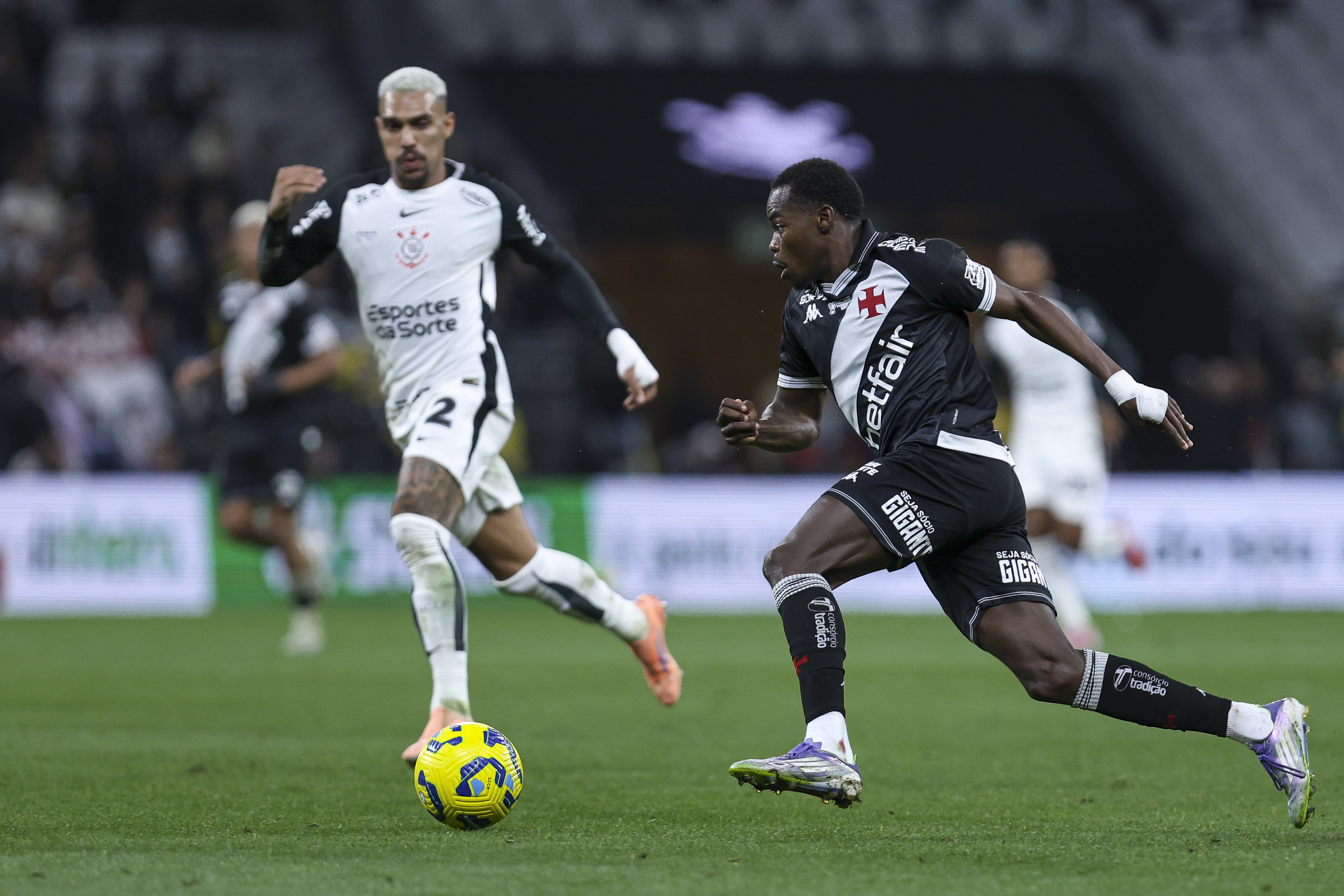Vasco e Corinthians vivem grande final da Copa do Brasil - MundoBola